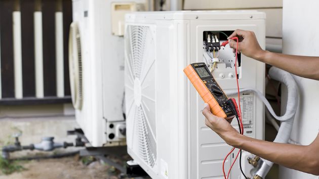 Why Your AC Unit Freezes & How To Fix It In Las Vegas - Simply Cooling ...